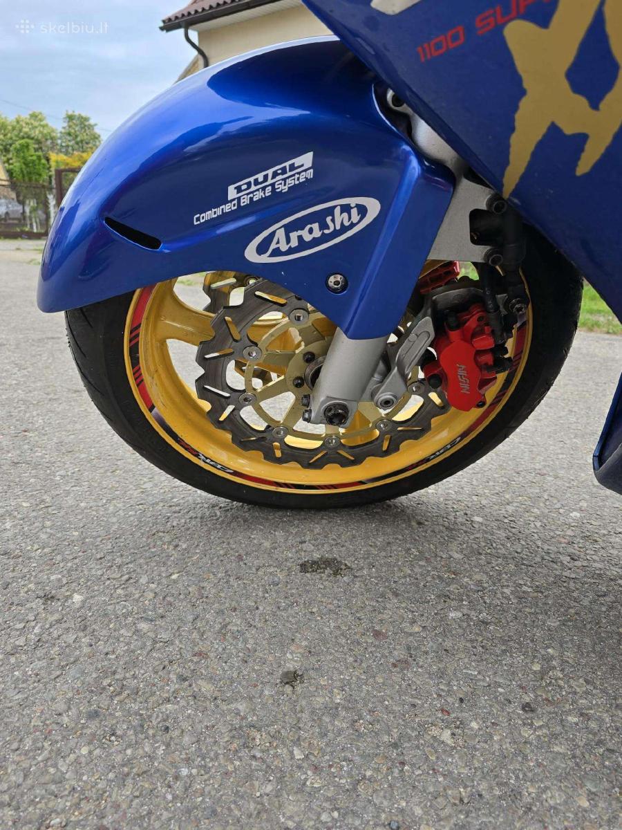 Blue Honda Cbr 2007 in Siauliai, with an engine capacity of 1.10 L and mileage of 78 thousand km for 3500 €, photo 11 on AUTOMOTO.COM.LV