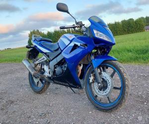 Синий Хонда Cbr 2009 в Шилале, объемом двигателя 0.13 л и пробегом 26 тыс. км за 1299 €, фото  на AUTOMOTO.COM.LV