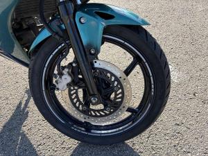 Green Honda Cbr 2013 in Siauliai, with an engine capacity of 0.13 L and mileage of 37 thousand km for 1500 €, photo 10 on AUTOMOTO.COM.LV