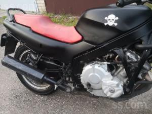 Honda Cbr 1988 Rīga, ar dzinēja tilpumu 0.60 L un nobraukumu 0 tūkst. km par 550 €, foto 3 vietnē AUTOMOTO.COM.LV