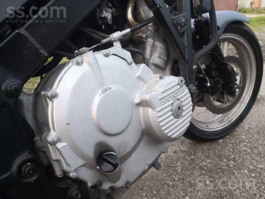 Honda Cbr 1988 Rīga, ar dzinēja tilpumu 0.60 L un nobraukumu 0 tūkst. km par 550 €, foto 4 vietnē AUTOMOTO.COM.LV