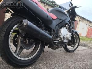 Honda Cbr 1988 Rīga, ar dzinēja tilpumu 0.60 L un nobraukumu 0 tūkst. km par 550 €, foto 8 vietnē AUTOMOTO.COM.LV