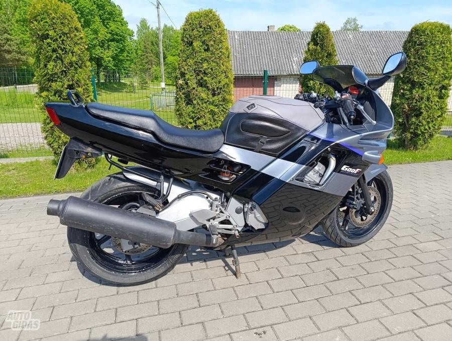 Honda Cbr 1992 Jurbarkas, ar dzinēja tilpumu 0.60 L un nobraukumu 80 tūkst. km par 950 €, foto 4 vietnē AUTOMOTO.COM.LV