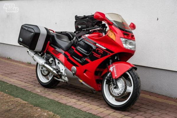 Honda Cbr 1994 Viļņa, ar dzinēja tilpumu 1.00 L un nobraukumu 94 tūkst. km par 1800 €, foto 1 vietnē AUTOMOTO.COM.LV