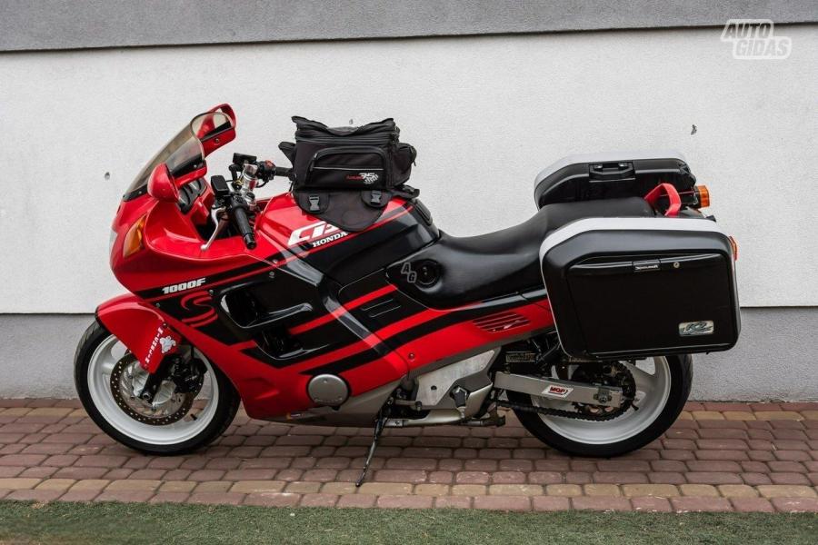 Honda Cbr 1994 Viļņa, ar dzinēja tilpumu 1.00 L un nobraukumu 94 tūkst. km par 1800 €, foto 6 vietnē AUTOMOTO.COM.LV