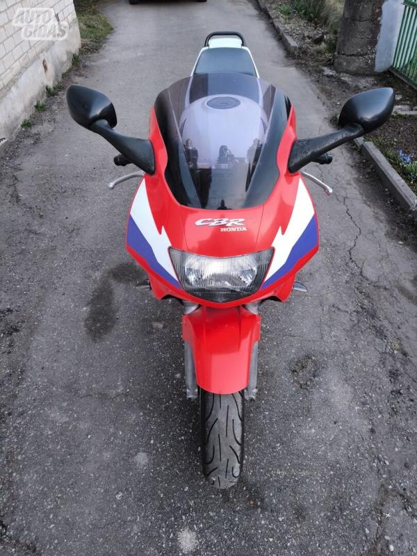 Honda Cbr 1995 in Kaunas, with an engine capacity of 0.60 L and mileage of 40 thousand km for 1500 €, photo 4 on AUTOMOTO.COM.LV