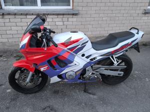 Honda Cbr 1995 in Kaunas, with an engine capacity of 0.60 L and mileage of 40 thousand km for 1500 €, photo 9 on AUTOMOTO.COM.LV