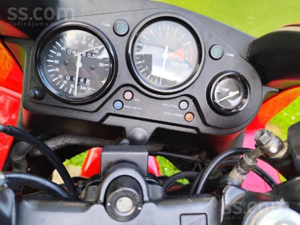 Хонда Cbr 1995 в Мадона, объемом двигателя 0.60 л и пробегом 0 тыс. км за 1600 €, фото 9 на AUTOMOTO.COM.LV