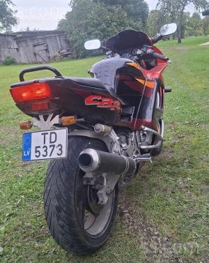 Honda Cbr 1996 in Riga, with an engine capacity of 0.60 L and mileage of 0 thousand km for 1600 €, photo 3 on AUTOMOTO.COM.LV