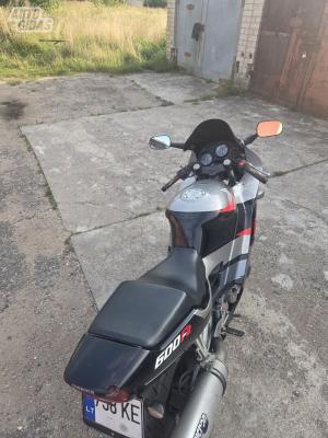Honda Cbr 1997 Alīta, ar dzinēja tilpumu 0.00 L un nobraukumu 65 tūkst. km par 900 €, foto 9 vietnē AUTOMOTO.COM.LV