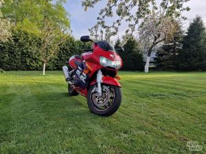 Honda Cbr 1998 in Elektrenai, with an engine capacity of 0.00 L and mileage of 0 thousand km for 2650 €, photo 9 on AUTOMOTO.COM.LV