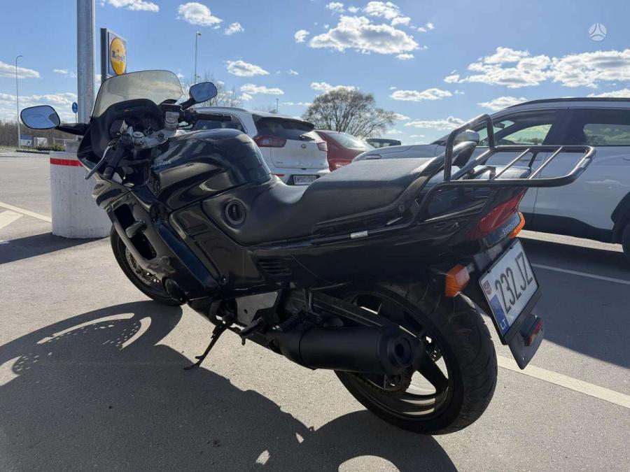 Honda Cbr 2000 in Vilnius, with an engine capacity of 1.00 L and mileage of 130 thousand km for 1600 €, photo 6 on AUTOMOTO.COM.LV