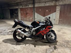 Honda Cbr 2000 Kauņa, ar dzinēja tilpumu 0.00 L un nobraukumu 0 tūkst. km par 1700 €, foto 3 vietnē AUTOMOTO.COM.LV