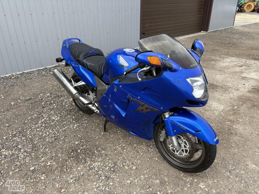 Honda Cbr 2001 Kelmė, ar dzinēja tilpumu 1.10 L un nobraukumu 76 tūkst. km par 1130 €, foto 1 vietnē AUTOMOTO.COM.LV