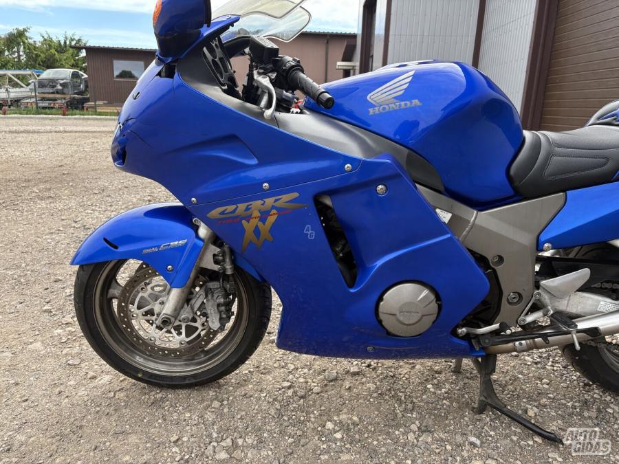 Honda Cbr 2001 Kelmė, ar dzinēja tilpumu 1.10 L un nobraukumu 76 tūkst. km par 1130 €, foto 9 vietnē AUTOMOTO.COM.LV