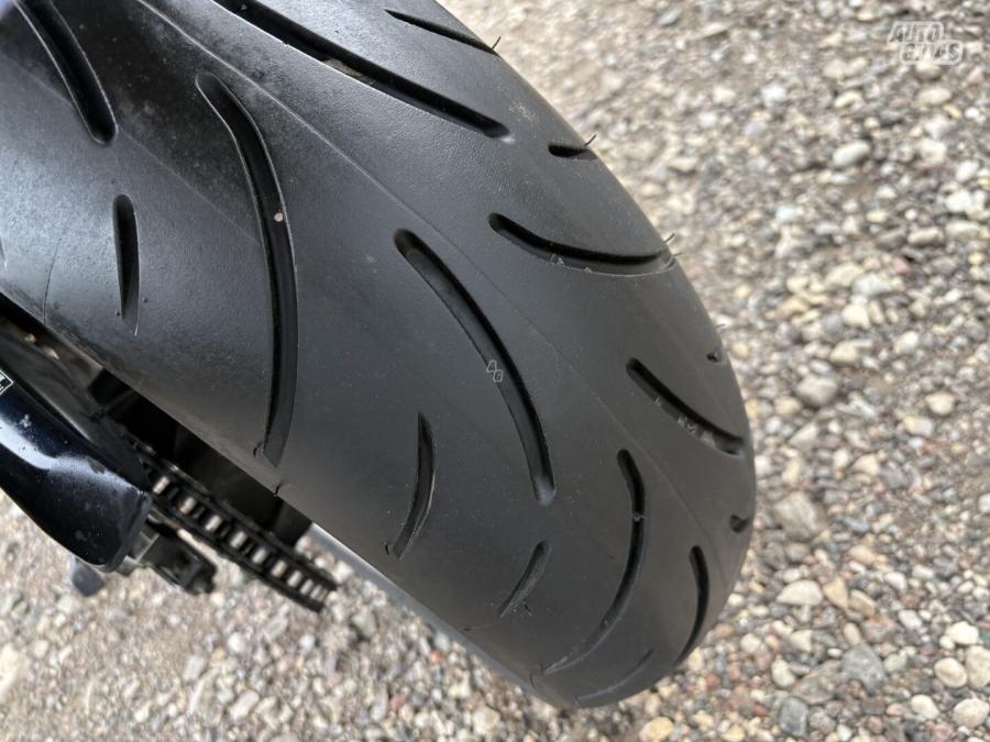 Honda Cbr 2001 Kelmė, ar dzinēja tilpumu 1.10 L un nobraukumu 76 tūkst. km par 1130 €, foto 12 vietnē AUTOMOTO.COM.LV
