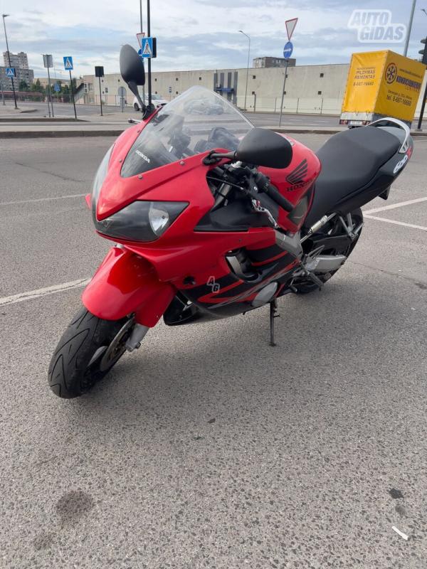 Honda Cbr 2001 in Vilnius, with an engine capacity of 0.60 L and mileage of 51 thousand km for 2200 €, photo 6 on AUTOMOTO.COM.LV