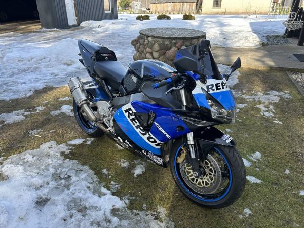 Honda Cbr 2002 Marijampole, ar dzinēja tilpumu 0.00 L un nobraukumu 0 tūkst. km par 3400 €, foto 1 vietnē AUTOMOTO.COM.LV