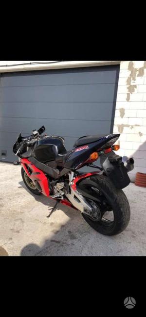 Honda Cbr 2002 Marijampole, ar dzinēja tilpumu 0.95 L un nobraukumu 57 tūkst. km par 2200 €, foto 5 vietnē AUTOMOTO.COM.LV