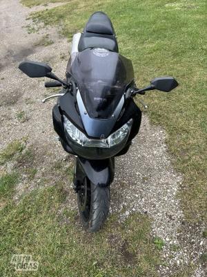 Honda Cbr 2002 Raseiniai, ar dzinēja tilpumu 0.00 L un nobraukumu 0 tūkst. km par 2200 €, foto 4 vietnē AUTOMOTO.COM.LV