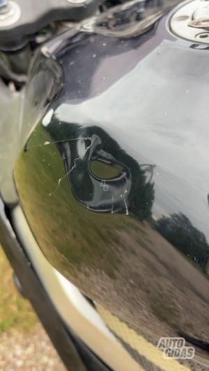 Honda Cbr 2002 Raseiniai, ar dzinēja tilpumu 0.00 L un nobraukumu 0 tūkst. km par 2200 €, foto 18 vietnē AUTOMOTO.COM.LV