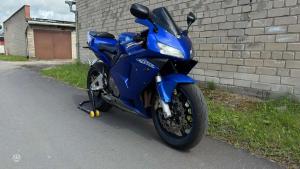 Хонда Cbr 2003 в Клайпеда, объемом двигателя 0.60 л и пробегом 44 тыс. км за 3750 €, фото  на AUTOMOTO.COM.LV
