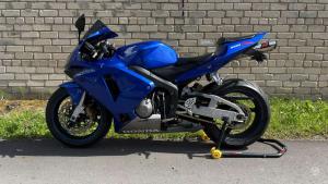 Honda Cbr 2003 in Klaipeda, with an engine capacity of 0.60 L and mileage of 44 thousand km for 3750 €, photo 6 on AUTOMOTO.COM.LV