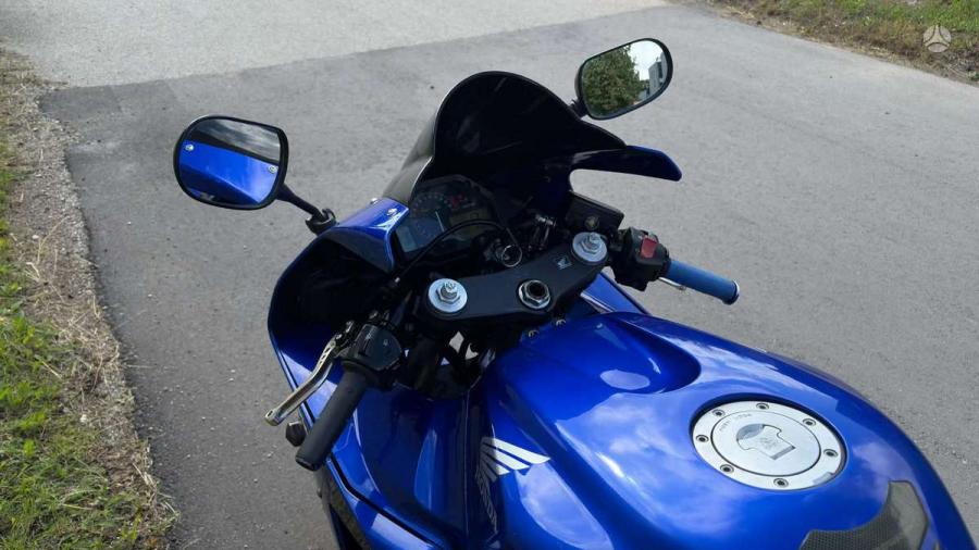 Honda Cbr 2003 in Klaipeda, with an engine capacity of 0.60 L and mileage of 44 thousand km for 3750 €, photo 12 on AUTOMOTO.COM.LV