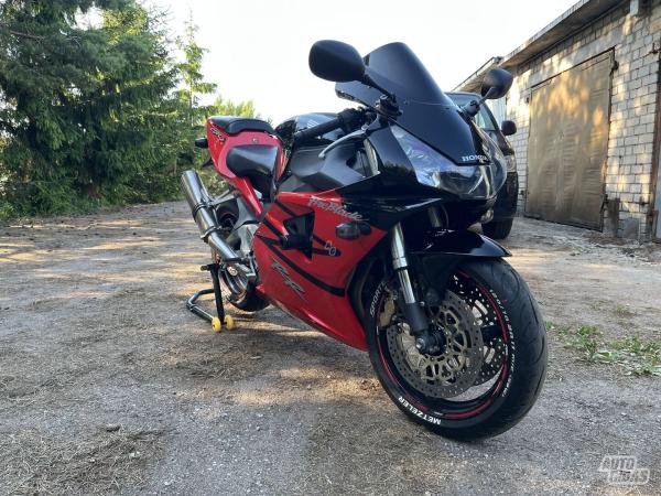 Honda Cbr 2003 in Marijampole, with an engine capacity of 0.90 L and mileage of 0 thousand km for 2500 €, photo 4 on AUTOMOTO.COM.LV
