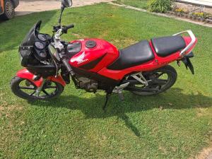 Honda Cbr 2004 in Utena, with an engine capacity of 0.13 L and mileage of 11 thousand km for 670 €, photo  on AUTOMOTO.COM.LV