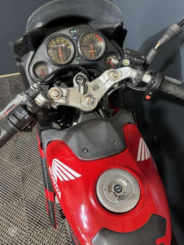 Honda Cbr 2004 in Taurage, with an engine capacity of 0.13 L and mileage of 6 thousand km for 950 €, photo 3 on AUTOMOTO.COM.LV