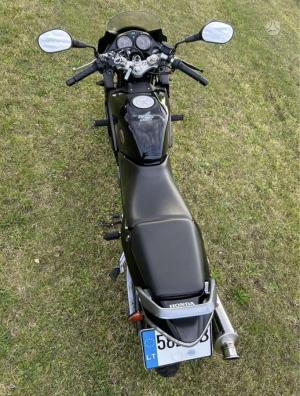 Хонда Cbr 2004 в Паневежис, объемом двигателя 0.13 л и пробегом 36 тыс. км за 1500 €, фото 5 на AUTOMOTO.COM.LV