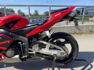 Honda Cbr 2004 Kauņa, ar dzinēja tilpumu 0.60 L un nobraukumu 62 tūkst. km par 3200 €, foto 12 vietnē AUTOMOTO.COM.LV