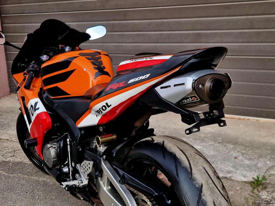 Honda Cbr 2004 in Vilnius, with an engine capacity of 0.60 L and mileage of 42 thousand km for 3650 €, photo 6 on AUTOMOTO.COM.LV