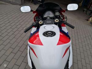 Honda Cbr 2005 in Kretinga, with an engine capacity of 1.00 L and mileage of 50 thousand km for 4200 €, photo 10 on AUTOMOTO.COM.LV