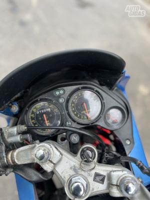 Honda Cbr 2006 Panevēža, ar dzinēja tilpumu 0.13 L un nobraukumu 0 tūkst. km par 1500 €, foto 8 vietnē AUTOMOTO.COM.LV