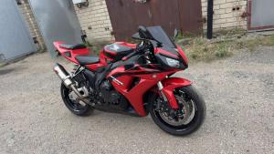 Honda Cbr 2006 Utena, ar dzinēja tilpumu 1.00 L un nobraukumu 46 tūkst. km par 5500 €, foto  vietnē AUTOMOTO.COM.LV