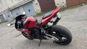 Honda Cbr 2006 in Utena, with an engine capacity of 1.00 L and mileage of 46 thousand km for 5500 €, photo 5 on AUTOMOTO.COM.LV