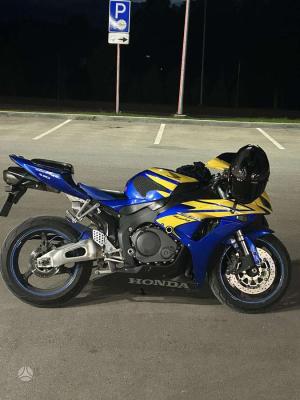Honda Cbr 2006 Klaipėda, ar dzinēja tilpumu 1.00 L un nobraukumu 42 tūkst. km par 3600 €, foto 1 vietnē AUTOMOTO.COM.LV