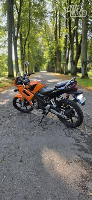 Honda Cbr 2006 Kauņa, ar dzinēja tilpumu 0.13 L un nobraukumu 43 tūkst. km par 1450 €, foto 3 vietnē AUTOMOTO.COM.LV