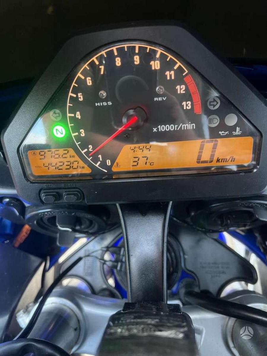Honda Cbr 2006 Joniškis, ar dzinēja tilpumu 1.00 L un nobraukumu 44 tūkst. km par 3100 €, foto 16 vietnē AUTOMOTO.COM.LV