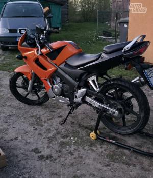 Honda Cbr 2006 in Pasvalys, with an engine capacity of 0.13 L and mileage of 43 thousand km for 1280 €, photo 4 on AUTOMOTO.COM.LV