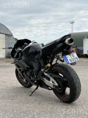 Honda Cbr 2006 Rīga, ar dzinēja tilpumu 1.00 L un nobraukumu 0 tūkst. km par 3800 €, foto 6 vietnē AUTOMOTO.COM.LV