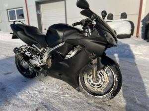 Honda Cbr 2007 in Kaunas, with an engine capacity of 0.60 L and mileage of 35 thousand km for 1600 €, photo 3 on AUTOMOTO.COM.LV