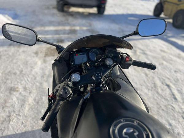 Honda Cbr 2007 Kauņa, ar dzinēja tilpumu 0.60 L un nobraukumu 35 tūkst. km par 1600 €, foto 11 vietnē AUTOMOTO.COM.LV