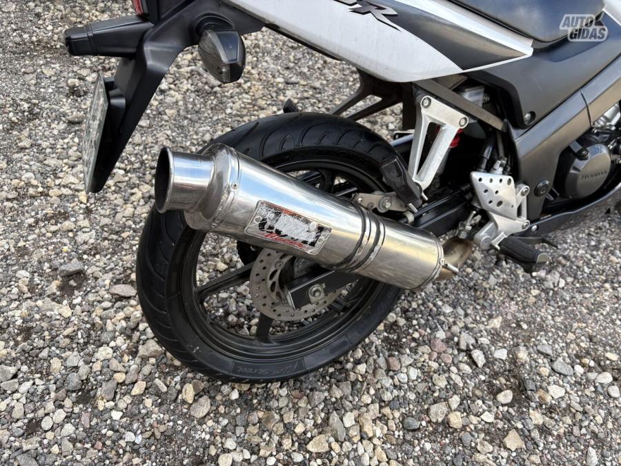 Honda Cbr 2007 Kelmė, ar dzinēja tilpumu 0.13 L un nobraukumu 24 tūkst. km par 675 €, foto 13 vietnē AUTOMOTO.COM.LV