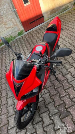 Honda Cbr 2008 Kauņa, ar dzinēja tilpumu 0.13 L un nobraukumu 40 tūkst. km par 1450 €, foto 3 vietnē AUTOMOTO.COM.LV