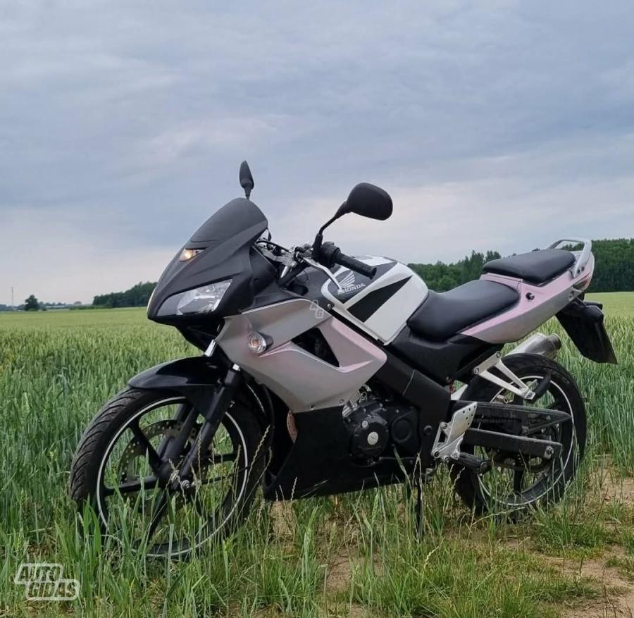 Honda Cbr 2008 in Klaipeda, with an engine capacity of 0.13 L and mileage of 0 thousand km for 1250 €, photo 1 on AUTOMOTO.COM.LV