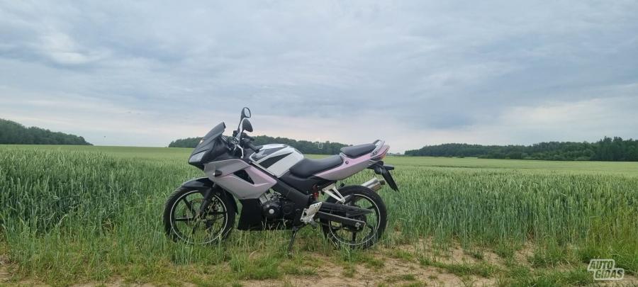 Honda Cbr 2008 in Klaipeda, with an engine capacity of 0.13 L and mileage of 0 thousand km for 1250 €, photo 5 on AUTOMOTO.COM.LV