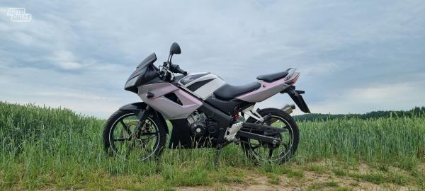 Honda Cbr 2008 Klaipėda, ar dzinēja tilpumu 0.13 L un nobraukumu 0 tūkst. km par 1250 €, foto 5 vietnē AUTOMOTO.COM.LV